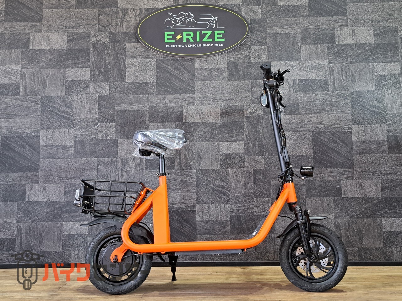 その他電動 Sun Emperor SS1 電動スクーター 特定小型原動機付自転車多数 B250351| BDSバイクセンサー