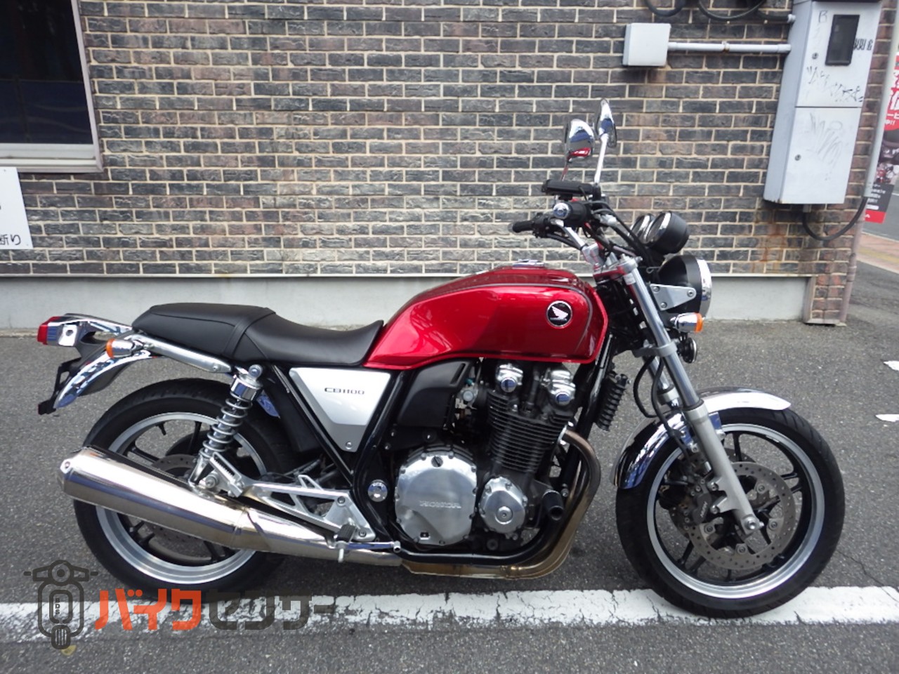 ホンダ CB1100 ETC USBソケット装着済み B327770| BDSバイクセンサー