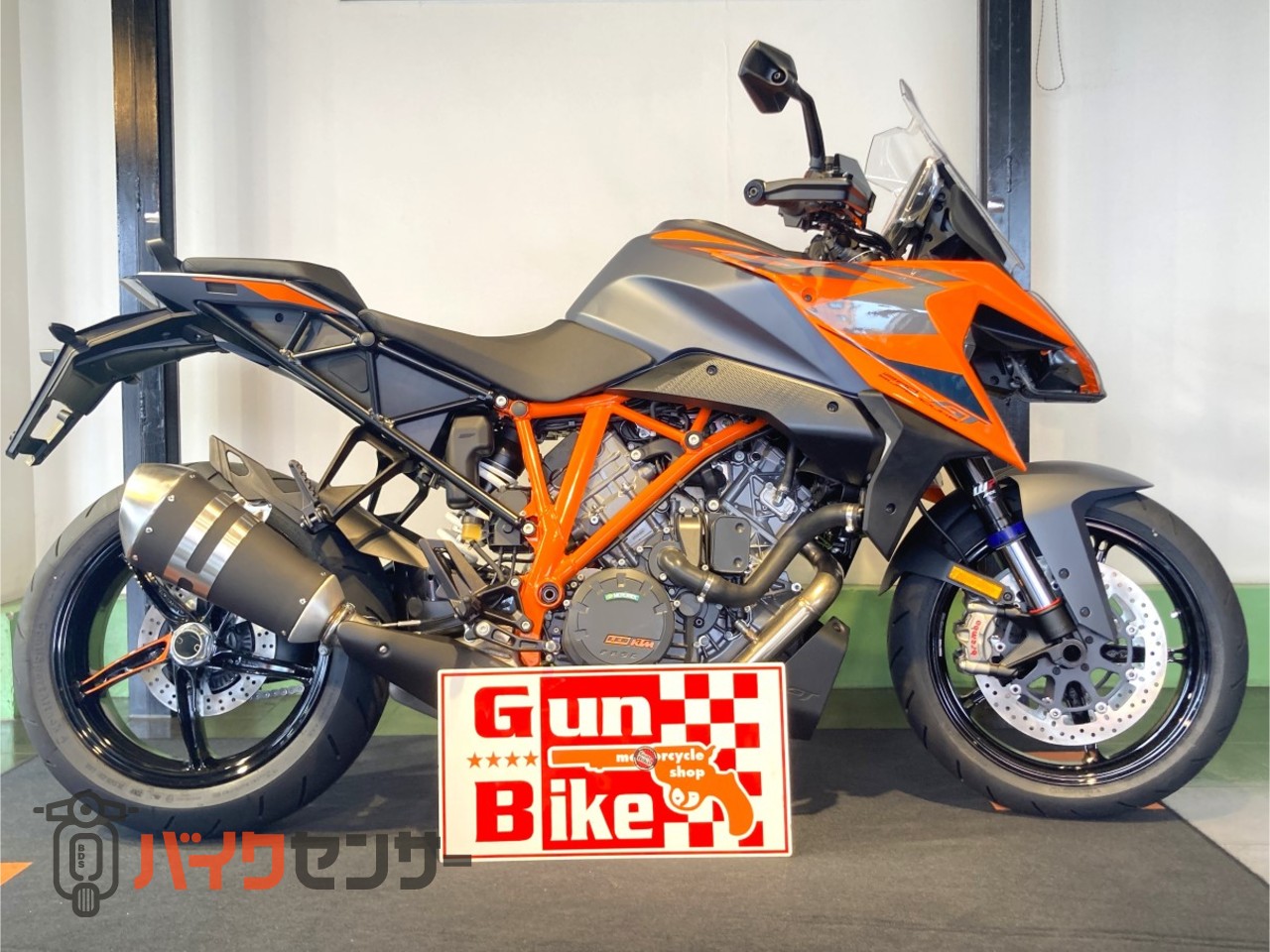 KTM 【2023モデル】1290SUPER DUKE GT B398022| BDSバイクセンサー