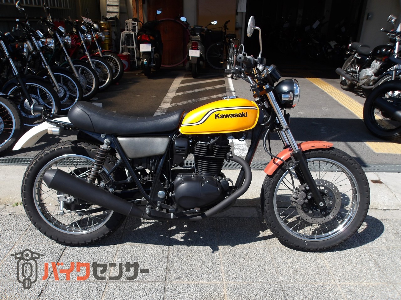 カワサキ 250TR 2012年モデル インジェクション 空冷単気筒エンジン B439127| BDSバイクセンサー