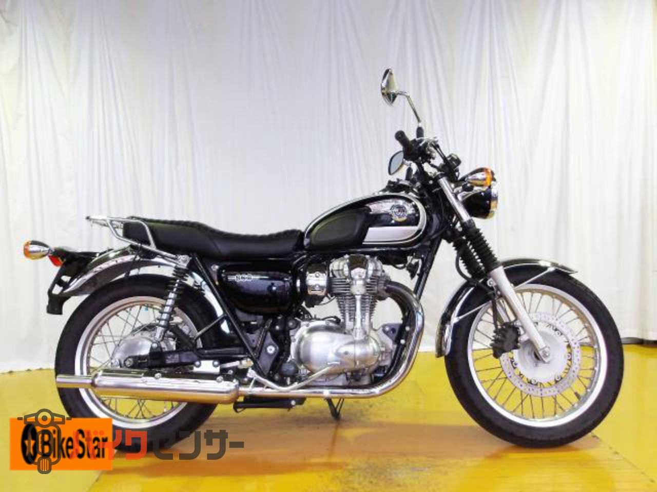 カワサキ W800 2013年モデル インジェクション 空冷2気筒エンジン搭載 B458802| BDSバイクセンサー