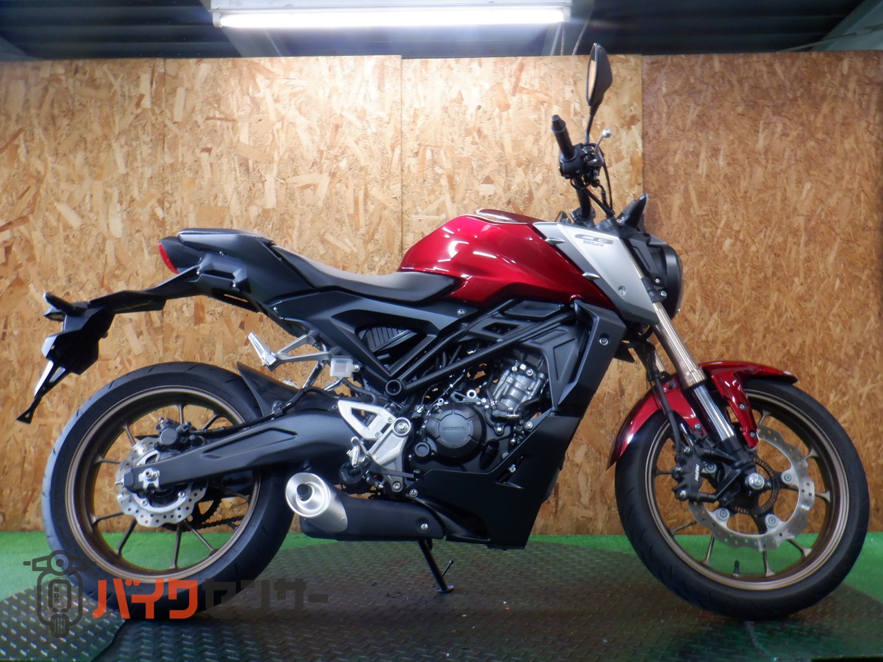 ホンダ CB125R JC91 ABS標準装備モデル ワンオーナー車両 フルノーマル 倒立フォーク DOHCエンジン LEDヘッドライト B529834| BDSバイクセンサー