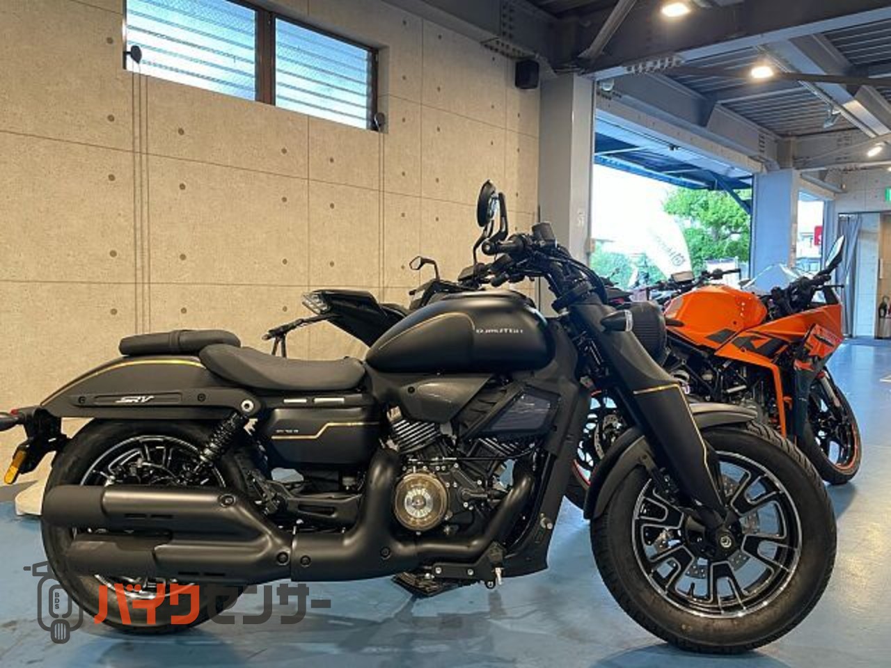 その他外車 SRV 400 VS QJモーター 話題の新型車 即納OK B556784| BDSバイクセンサー