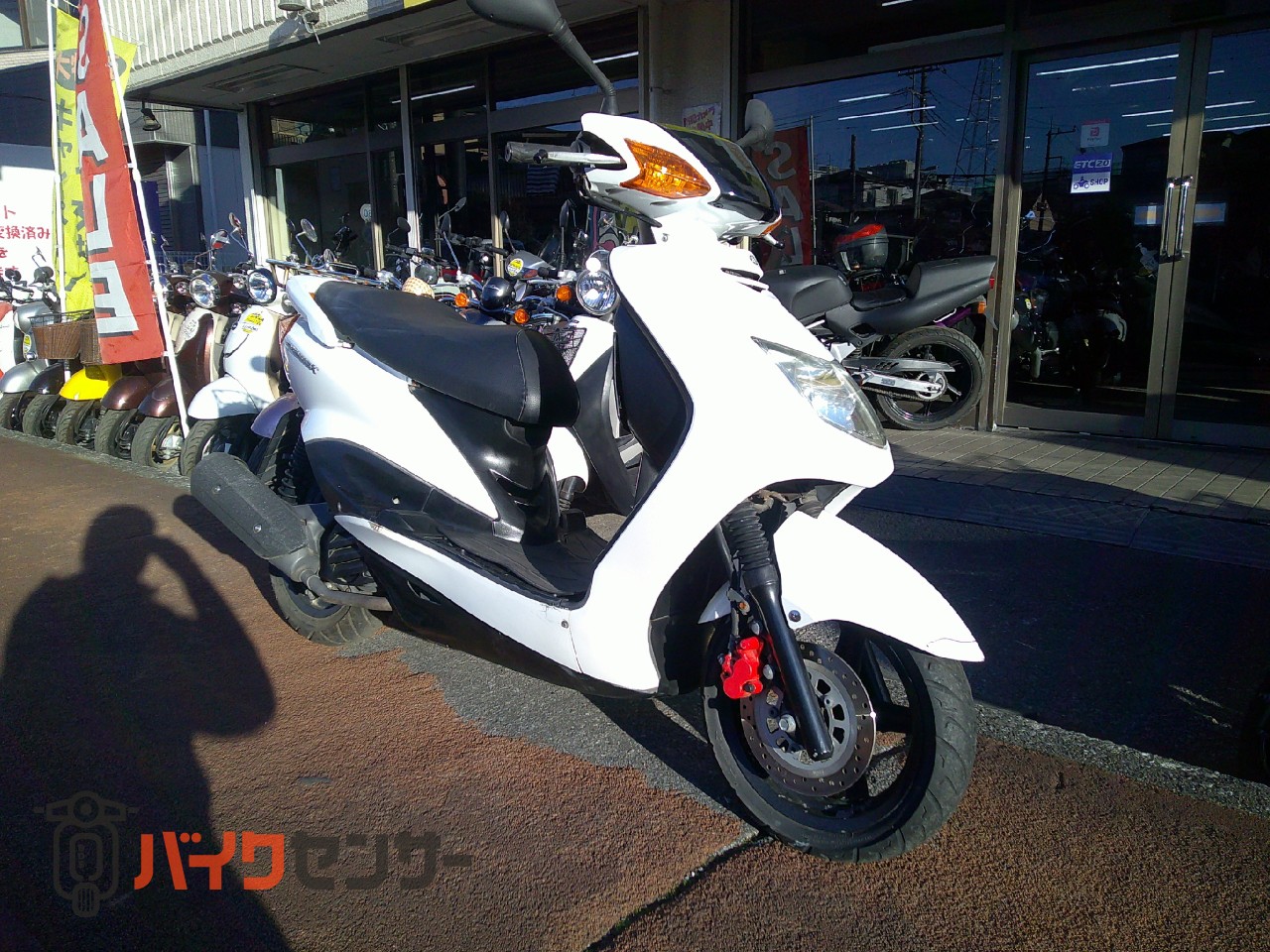 ヤマハ 【動画有り】シグナス125X SE12J 4サイクルエンジン ホワイト B596758| BDSバイクセンサー