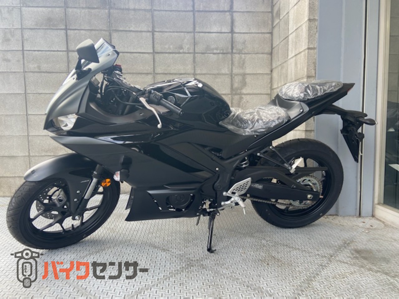 ヤマハ YZF-R25 2021モデルR25マットグレー即納可能！！ B060613| BDSバイクセンサー