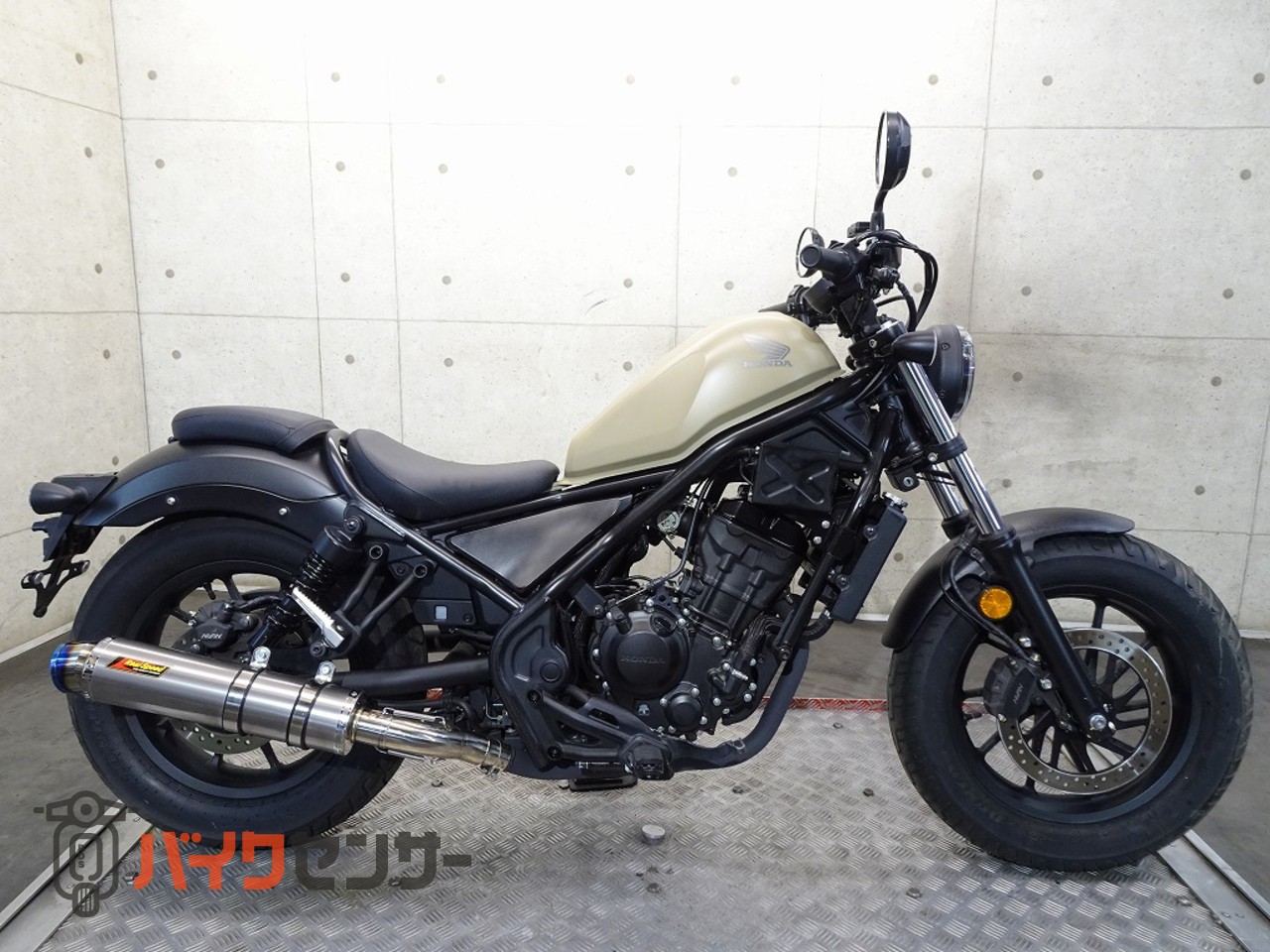 ホンダ レブル250 MC49 2020年モデル 77687 社外マフラー USB電源 ETC車載器搭載 77687 B666365| BDS ...