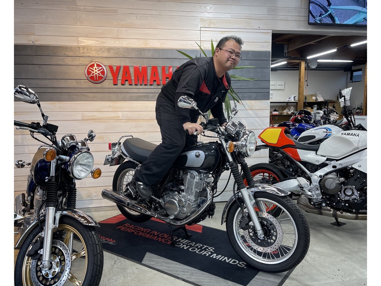 SR400！！あなたは掛けられますか！？| BDSバイクセンサー